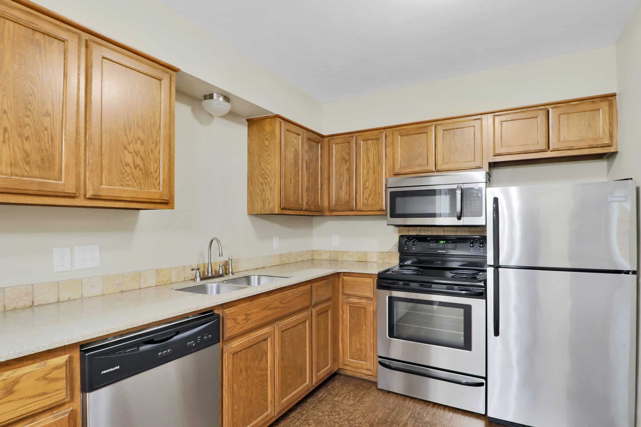 Pleasant View Apartments and Cottages - Canyon View Capital